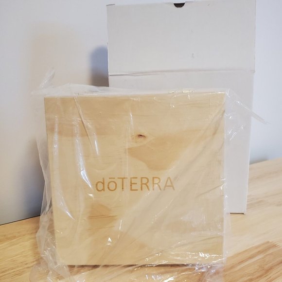Doterra | Bath & Body | Doterra Wooden Essential Oil Box Storage Case ...